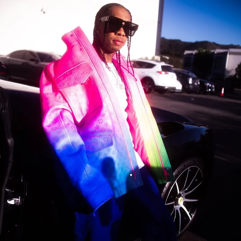 HER SHINE -🎷turn it on,please🎷DRAKE X RNB X TRAP X HIPHOP by VLADIX B PROD