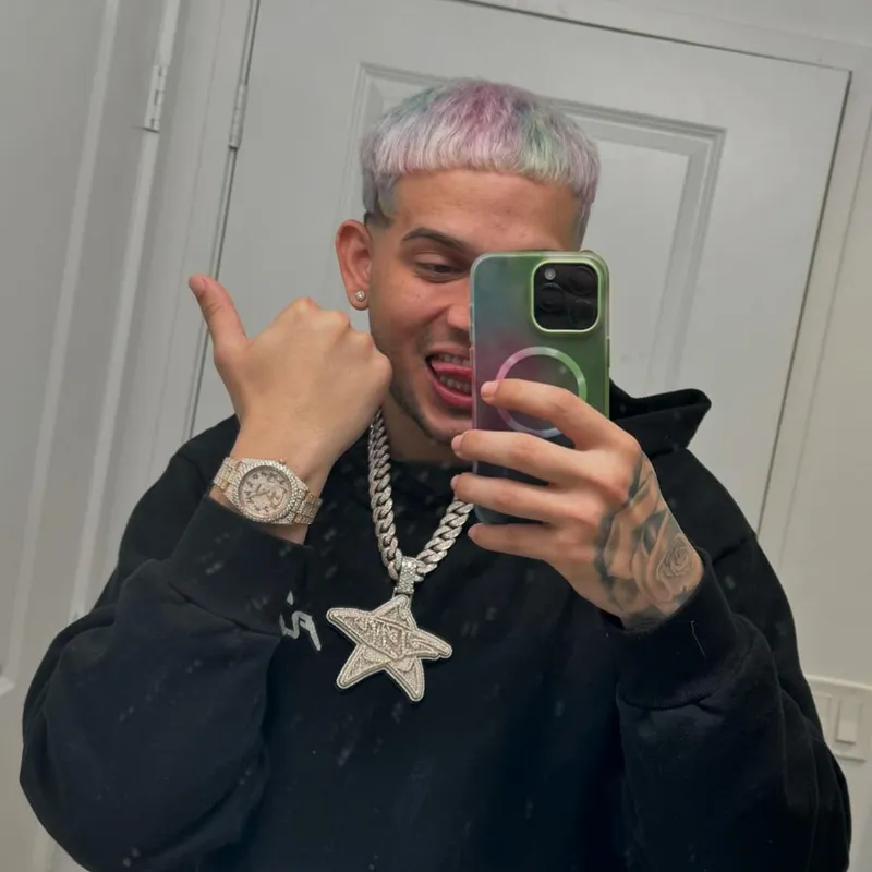 Dei V HoodTrap/ Trap Type Beat by prodrizzy