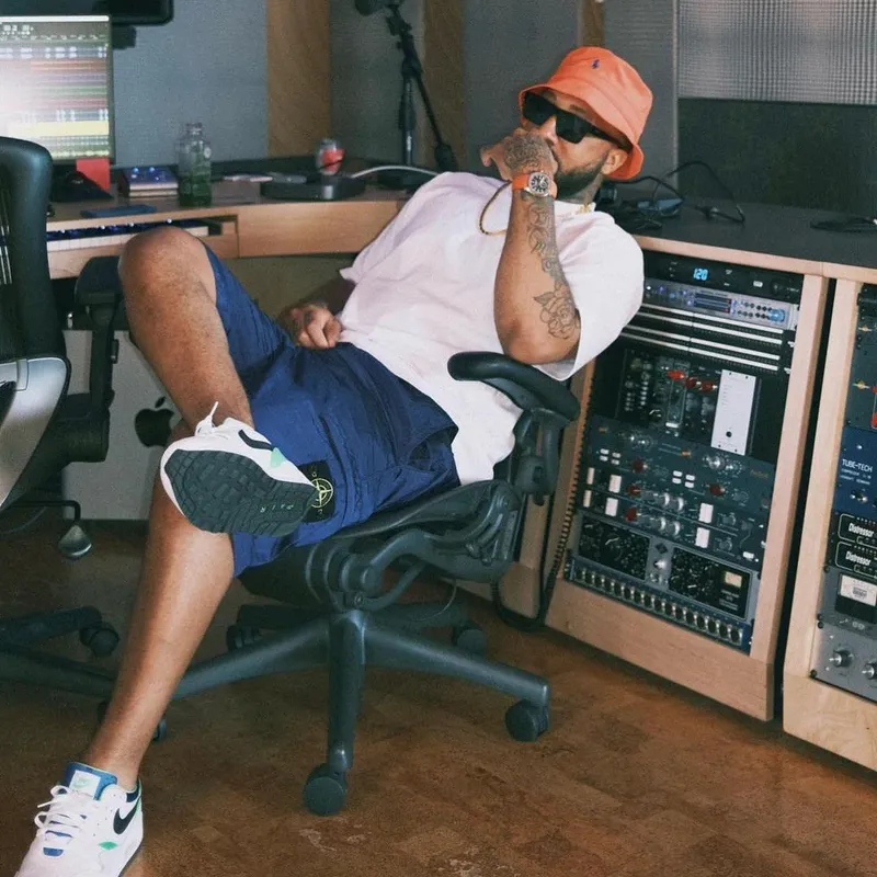 In Due Time | Larry June Type Beat x Cardo Type Beat by WhoOnTheTrack