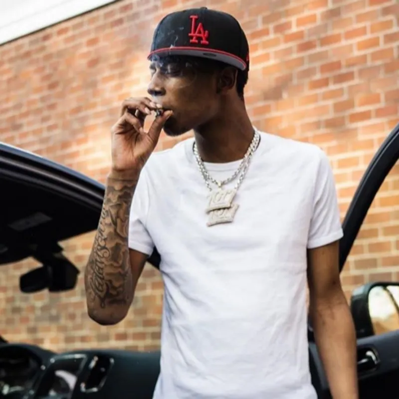 Switch | Enchanting x Big Scarr Type Beat by Crouchy